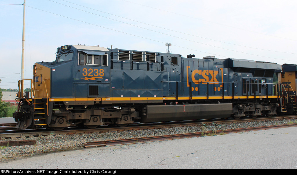 CSXT 3238 on Q141-29